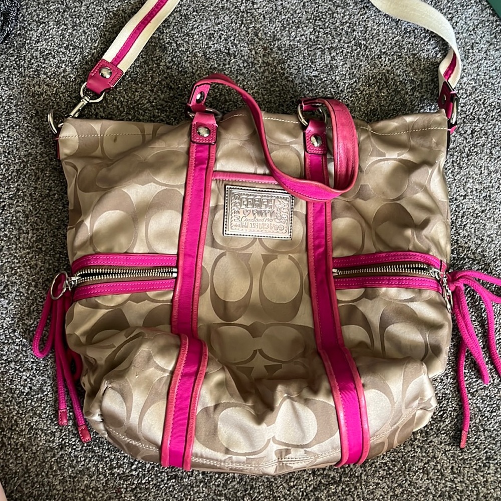 Coach Tote - Poppy Collection - Gem